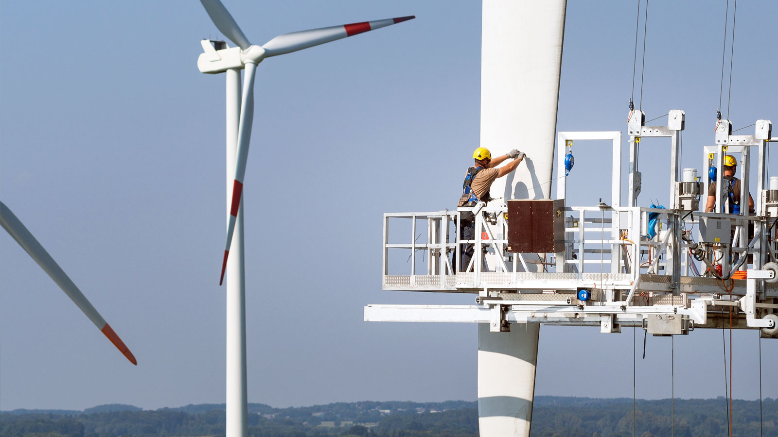 Wind Turbine Maintenance and Repair Technician - Wind Energy Jobs ...